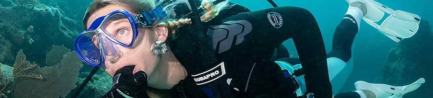 Long Sleeve Dive Tops: Dive with Comfort & Protection!