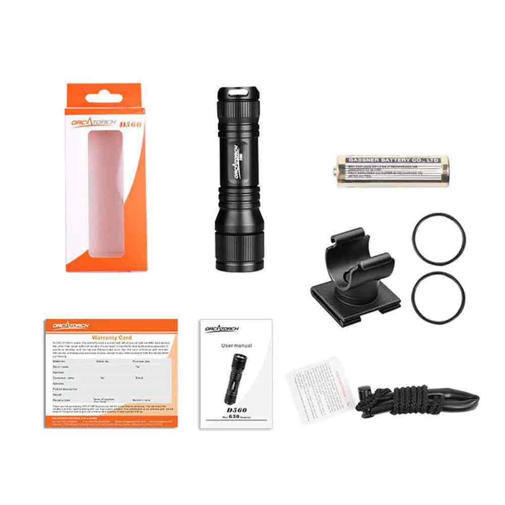 OrcaTorch D560 Mini: Compact Power in Dive Lighting